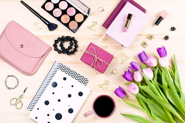 8 Eco-Friendly Makeup Swaps That Will Make You and the Earth Happy ...