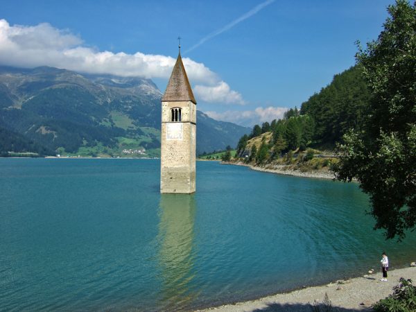 Lost Village of Curon in Italy Emerges From the Depth of Lake After 70 ...