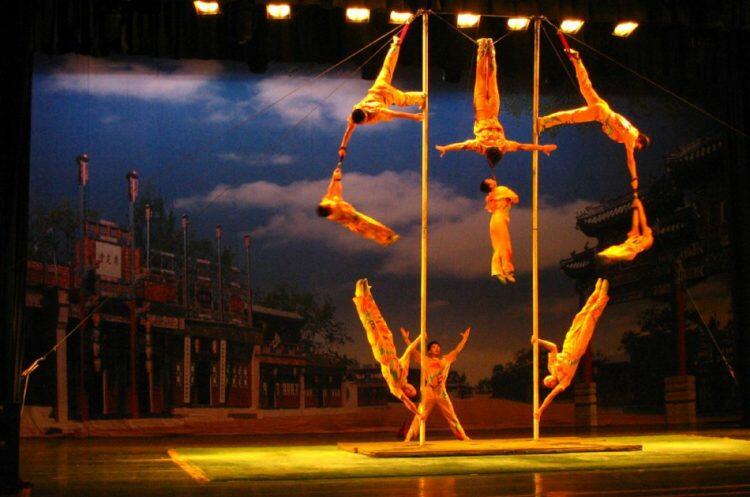 The Ancient Art of Chinese Pole Acrobatics
