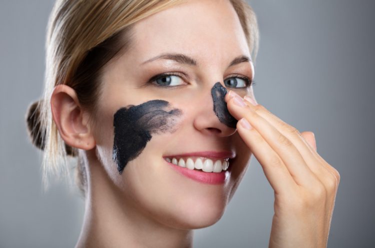 7 Awesome Health Benefits of Activated Charcoal