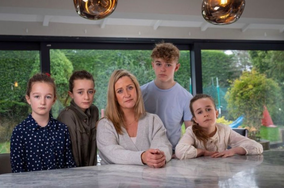 Irish Businessman Richard O'Halloran Finally Reunited With His Family ...