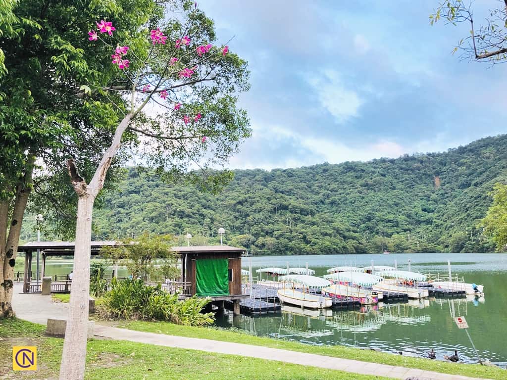 The Beautiful Plum Lake in Taiwan - Nspirement