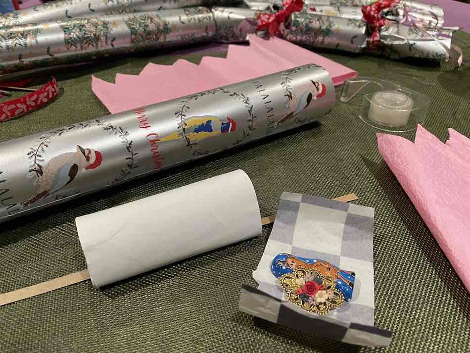 Christmas Bon Bons Are Easy To Make! - Nspirement