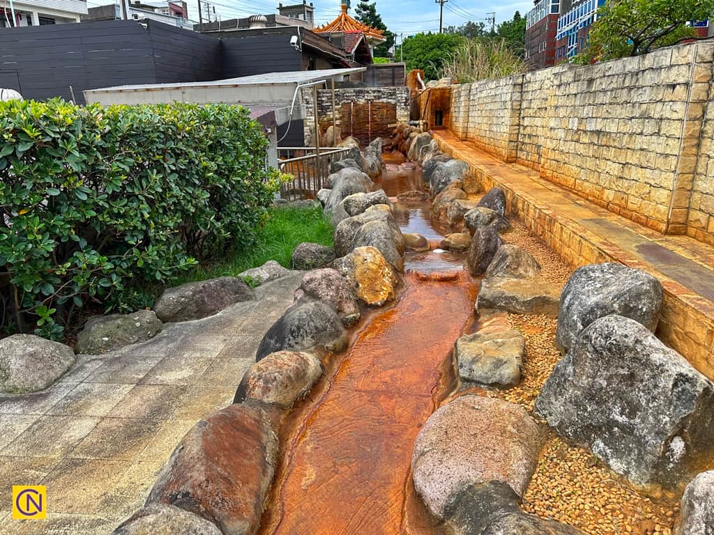 A Small Town in Taiwan Famous for Its Golden Hot Spring - Nspirement
