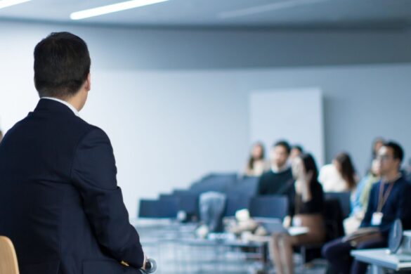 Tips for Winning a Debate: Strategies for Clear, Persuasive Arguments ...